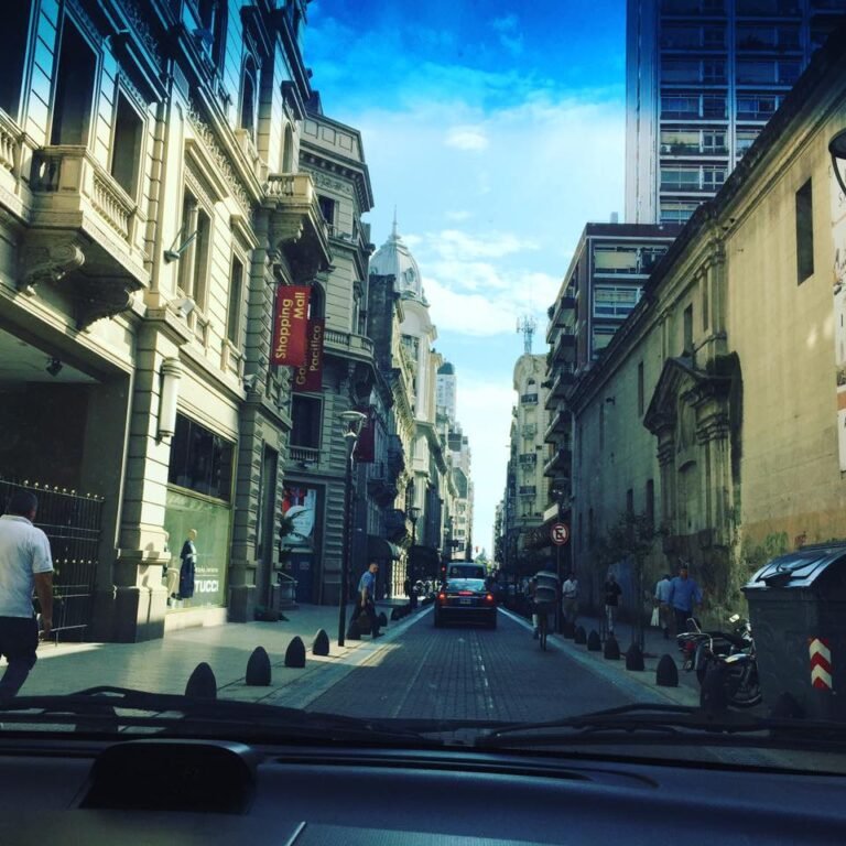 Money in Argentina 2026: Exchange Rates, Cards, Cash & What Changed